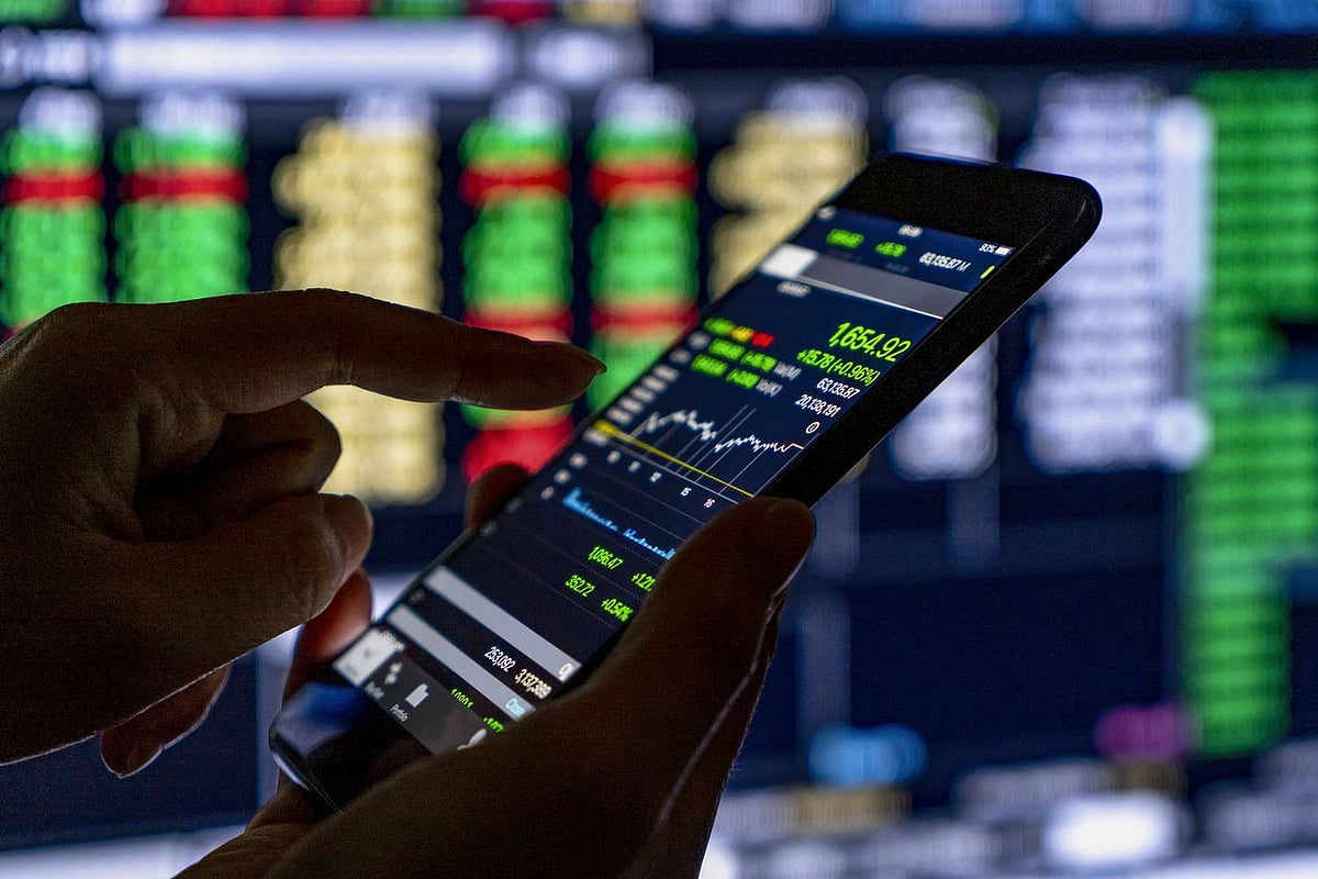 Basics of Share Market 30: நிறுவனத்தின் பங்கு மதிப்பு சரியும்போது ...