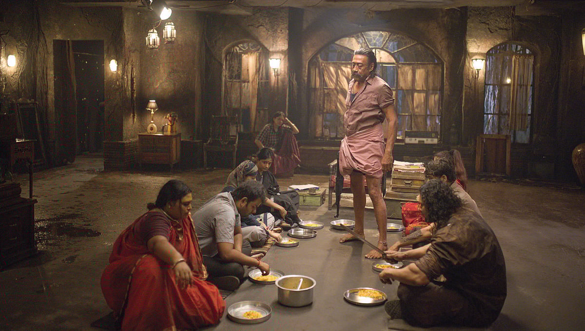 Ananda Vikatan - 24 July 2024 - “காஸ்ட்யூம் பார்த்து சன்னி லியோன் ஷாக் ...