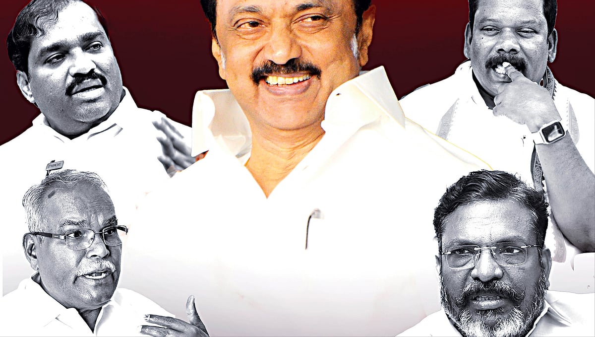 Junior Vikatan - 01 September 2024 - கடுப்பில் கூட்டணிக் கட்சிகள்... மிதப்பில் தி.மு.க ...