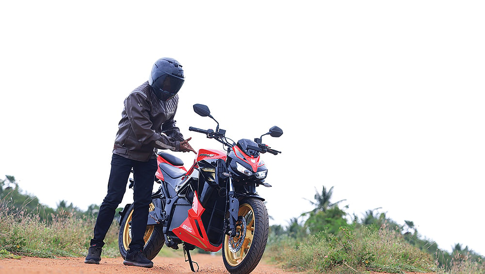 Motor Vikatan - 01 October 2024 - SVM Prana Electric Bike | ப்ரானா இ ...