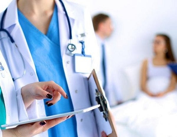 Doctor Vikatan: தாம்பத்திய உறவின் போது வலி; சிசேரியனால் ஏற்பட்ட ...