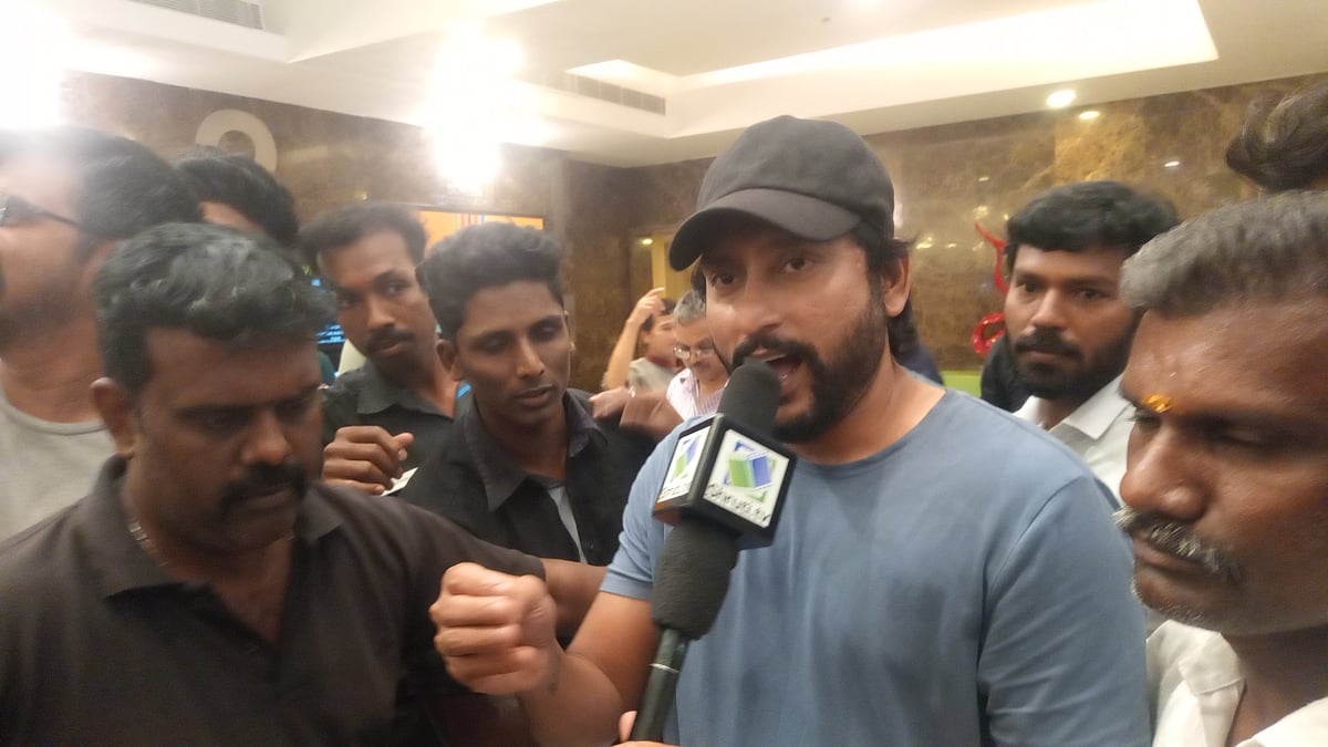 RJ Balaji : `மக்களுக்கு பிடிச்ச மாதிரி படம் கொடுக்க முயற்சி ...