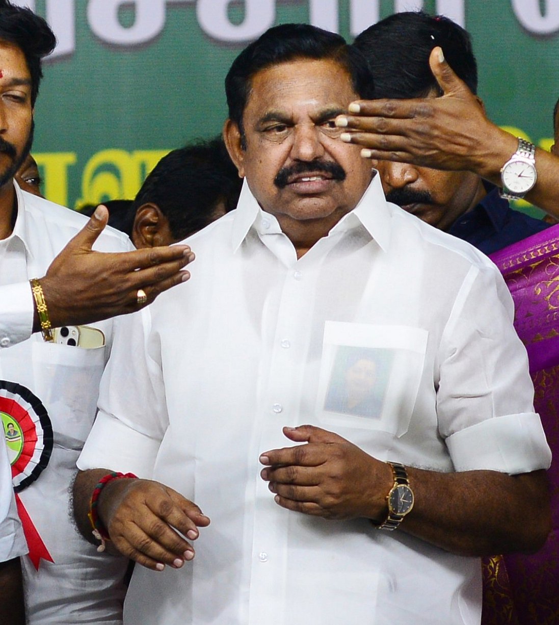 அதிமுக உரிமை வழக்கு: இபிஎஸ்ஸுக்கு எதிராக புதிய வழக்கைத் தொடுத்த ...