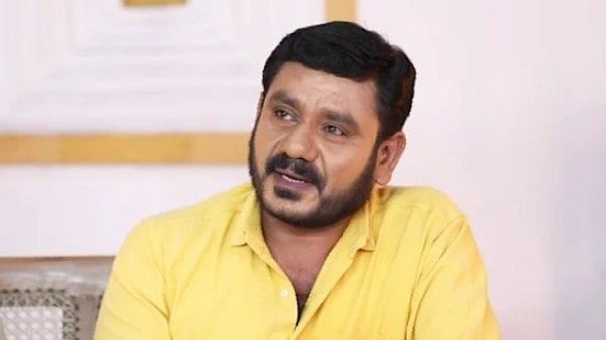 `நிம்மதியா நடிக்கக்கூட முடியலை, பத்து நாளா மன உளைச்சல்ல இருக்கேன் ...