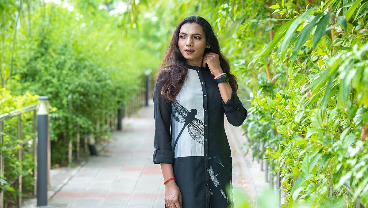 Aval Vikatan - 23 September 2025 - “திருநங்கைகள் உழைச்சு சம்பாதிக்கிறதில்லைனு சொல்றவங்க ...