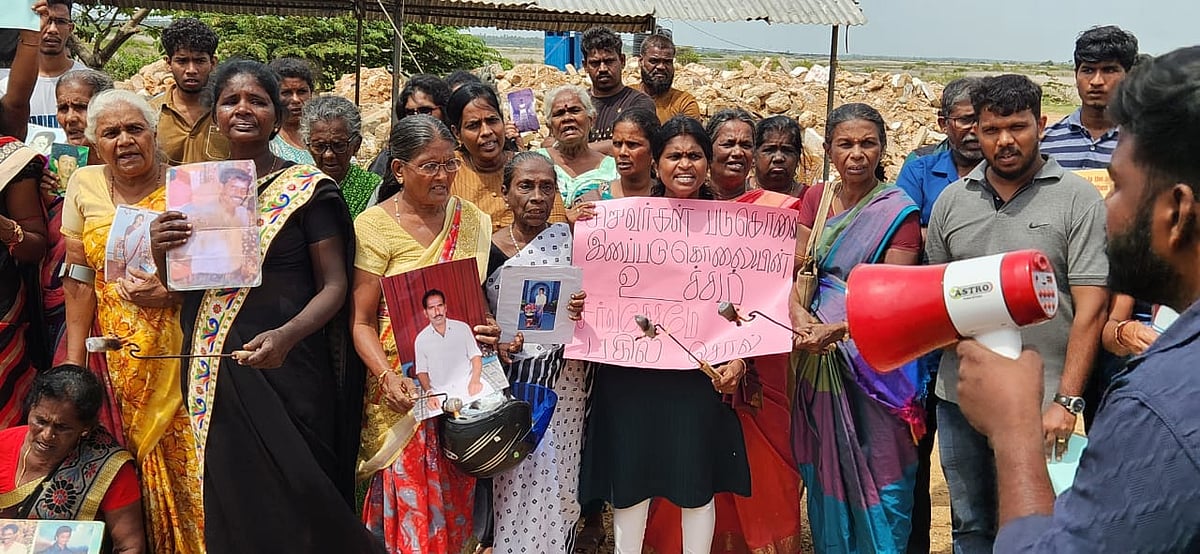 செம்மணி மனித புதைகுழிகளுக்கு நீதி வேண்டி இலங்கையில் நடைப்பெற்ற ...