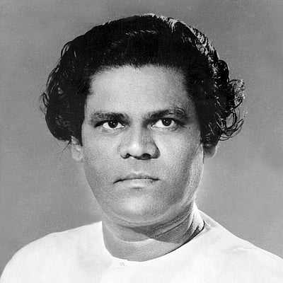 காரோட்டிக்கு பாராட்டுவிழா எடுத்த கலைமேதை என்.எஸ்.கிருஷ்ணன் ...