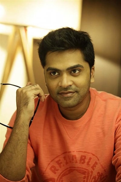 Simbu : 'மாநாடு' படப்பிடிப்புக்கு வராமல் டிமிக்கி கொடுக்கிறாரா சிம்பு ...