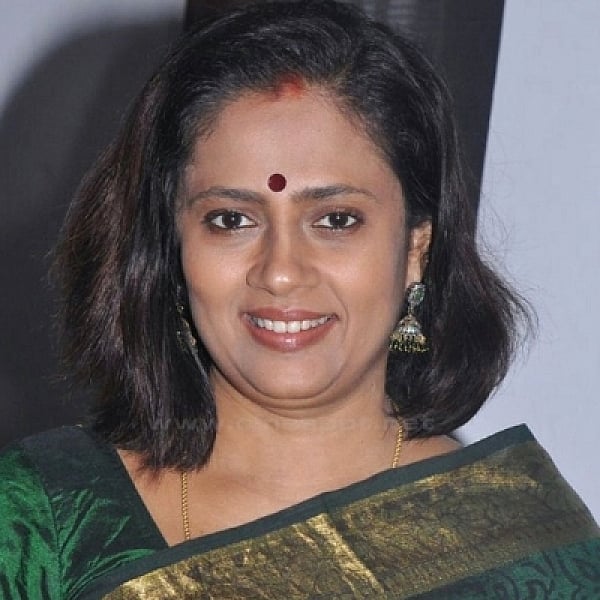 'பாவனாவுக்கு காட்டுற அக்கறையை நந்தினி, ஹாசினிக்கும் காட்டுங்களேன் ...