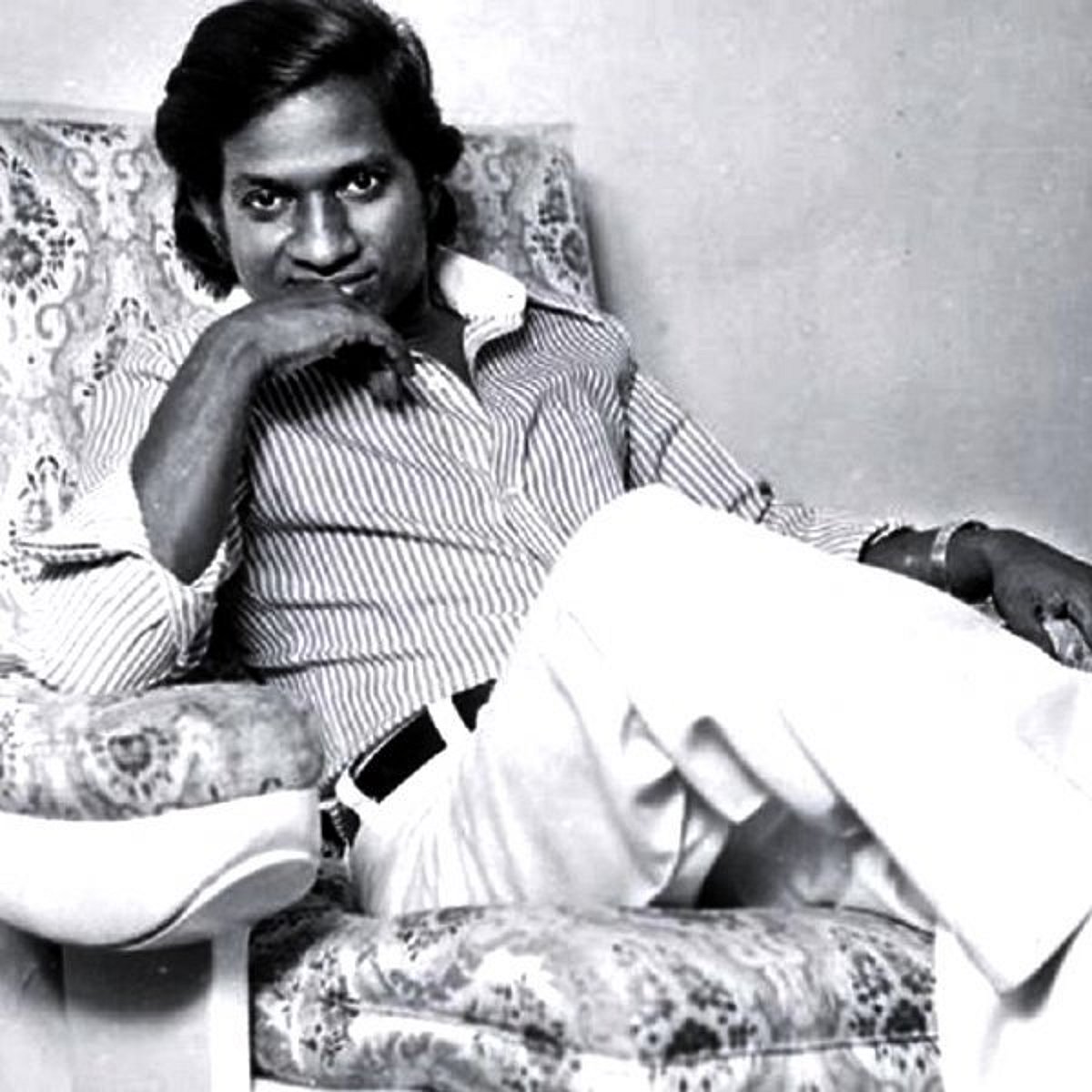 ``இளையராஜா சேர்த்த அந்த `ம்' பாடலை ஜம்முனு ஆக்கிடுச்சு!’’ - கவிஞர் மு ...