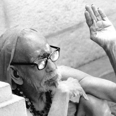 Sakthi Vikatan - 07 June 2016 - கயிலை... காலடி... காஞ்சி! - 4 | Kayilai ...