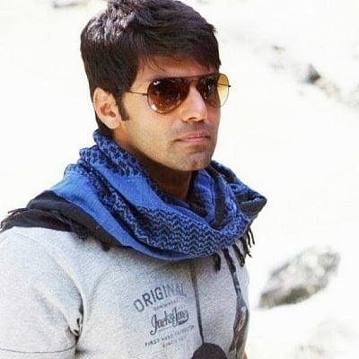 ஆர்யாவிடம் உருவான புதிய மாற்றம்! | ஆர்யா, அஜித், arya, ajith, novels ...