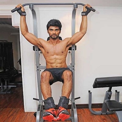சிக்ஸ்பேக் சீக்ரெட் சொல்லும் அதர்வா! | adharva Six pack Special ...
