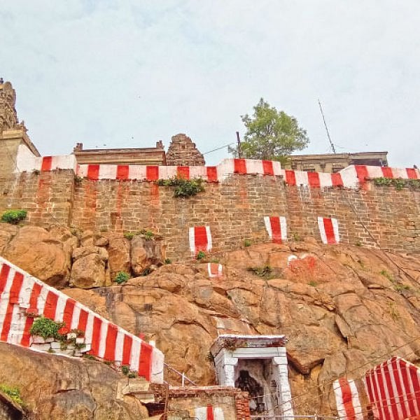 Sakthi Vikatan - 15 January 2019 - நாரதர் உலா - மலைக்கோயில் சிரமங்கள் ...