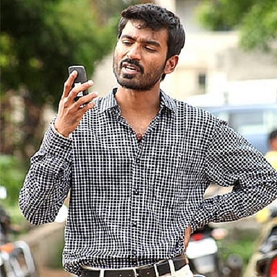இயக்குநர் மீது கடுங்கோபத்தில் இருக்கும் தனுஷ்! | Dhanush Angry on ...