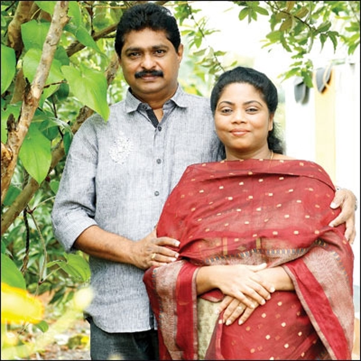 Aval Vikatan - 21 February 2017 - வாழ்க்கையை வழிநடத்துதே காதல் ...