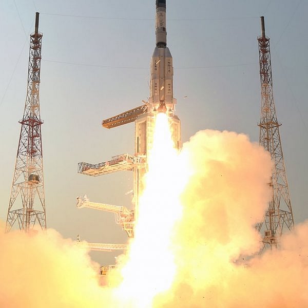 வெற்றிகரமாக விண்ணில் பாய்ந்தது பி.எஸ்.எல்.வி-சி41 ராக்கெட்..! | ISRO launches the IRNSS-1I ...