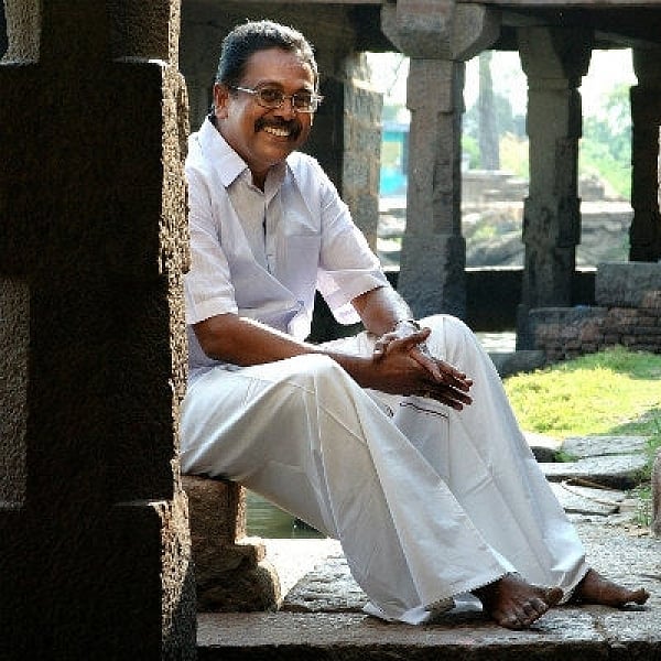 சாகித்ய அகாடமி விருதைப் பெற்றார் வண்ணதாசன் | Writer Vannadasan receives ...