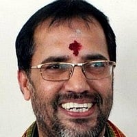 ஆடிட்டர் ரமேஷ் கொலை: சி.பி.ஐ. விசாரணை கோரி உச்ச நீதிமன்றத்தில் மனு ...