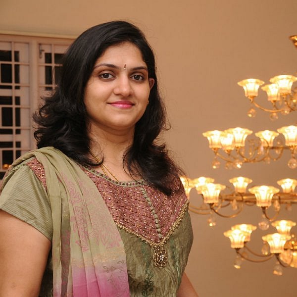 ``என் பொண்ணும் பையனும் அவங்க சொந்தத் திறமையிலதான் ஜெயிக்கணும்!" - ஹரிணி ...