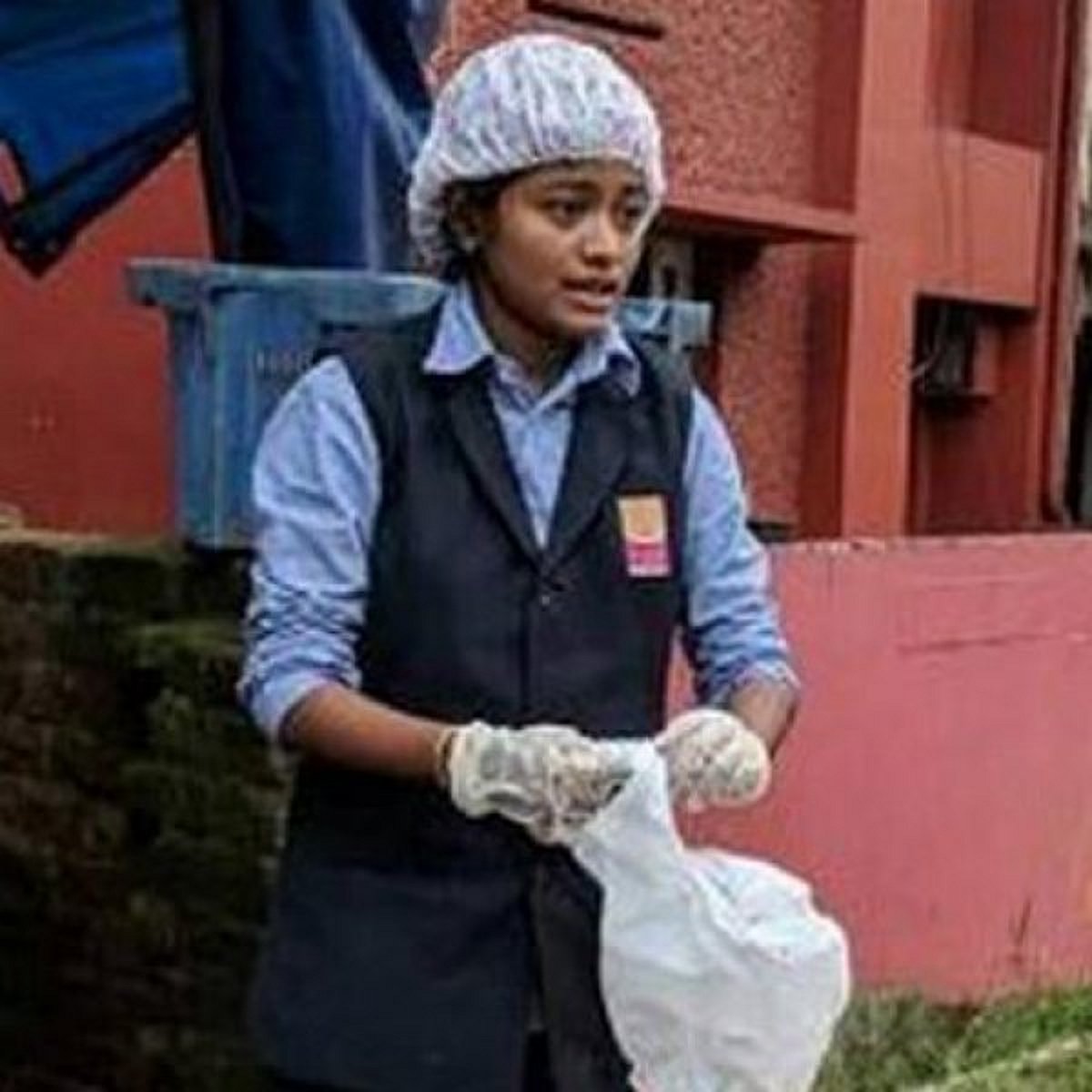 காலையில் காலேஜ்...மாலையில் மீன் விற்பனை...திடீர் சினிமா சான்ஸ்...ஆனால் ...