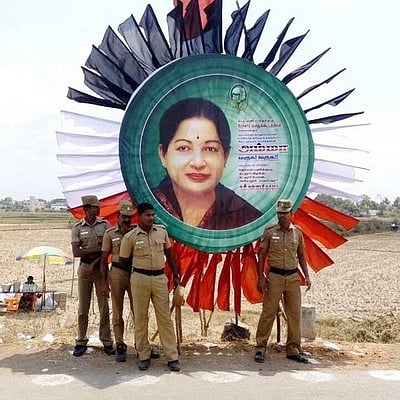 'நீரோ மன்னனுக்கும் ஜெயலலிதாவுக்கும் என்ன வித்தியாசம்?' | 2 die in ADMK ...