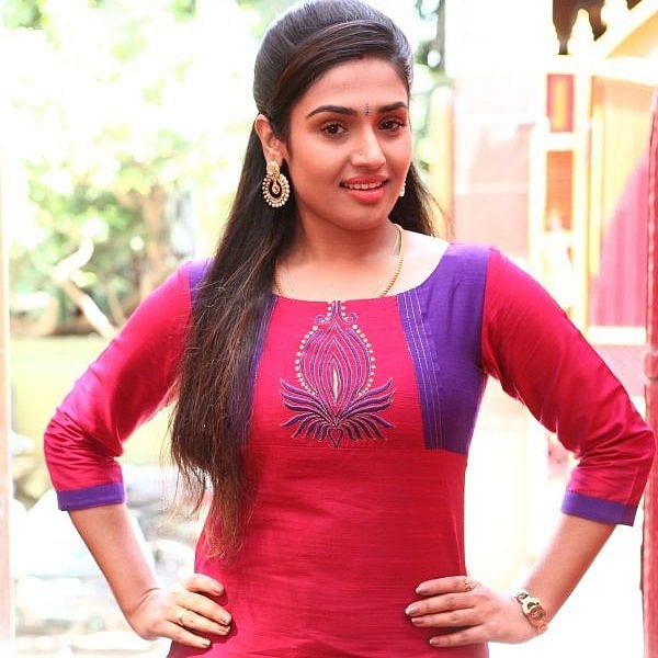 “வள்ளி, வெண்ணிலா... என்னோட ஃபேவரைட் யார் தெரியுமா!?” ‘வள்ளி’ சீரியல் ...