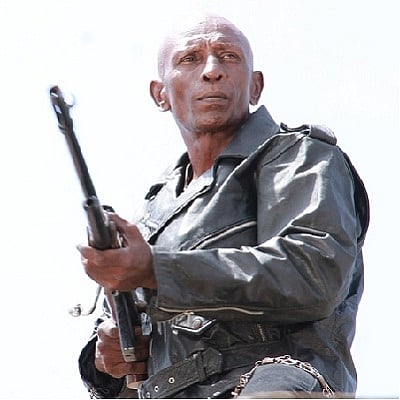 போலீஸாக நடிக்கும் ராஜேந்திரன்! | Rajendran turns as police in Jayam ...