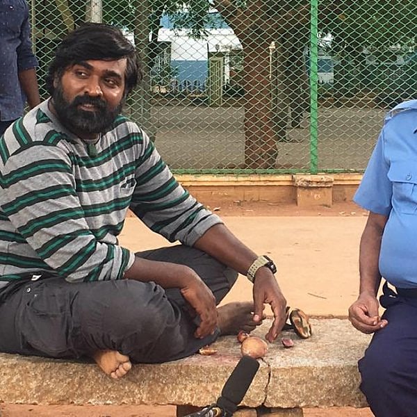 விஜய் சேதுபதியை 'குட்டி' என்றுதான் அழைப்பேன்..! - நெகிழும் ஜனகராஜ் ...