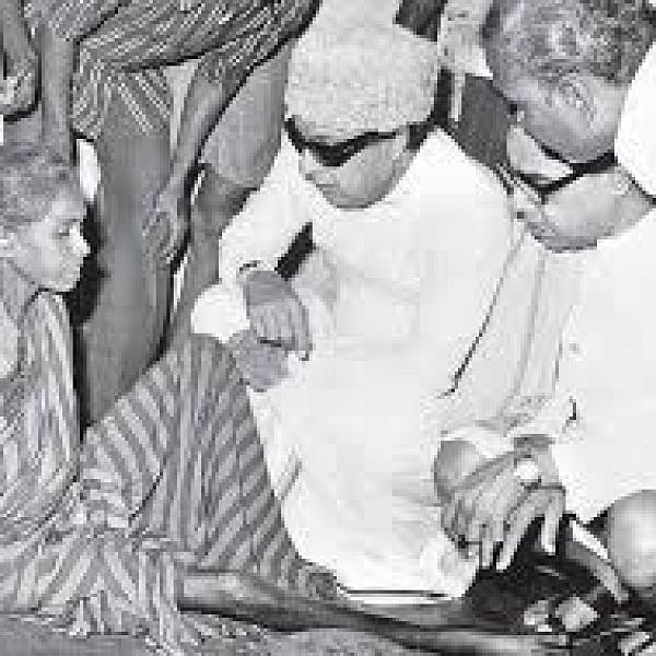 ``எம்.ஜி.ஆர் என்ற மூன்றெழுத்தின் மகிமை இதுதான்..!’’ | The tragedy ...