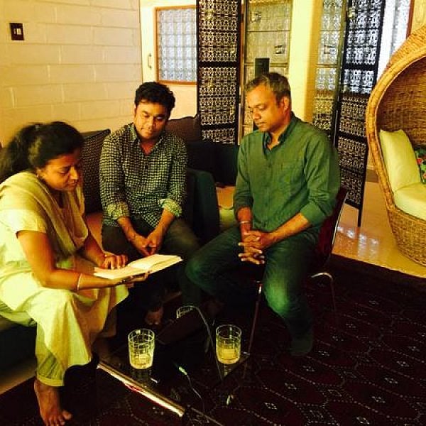 இனி கவிதையில் கைகள் நனைந்திடுமோ... காற்றே சிறகாய் விரிந்திடுமோ..?! # ...