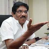 சினிமா அழைப்பிழதை எதிர்பார்த்து அனாதையாக நின்றேன்: பாரதிராஜா ஆவேசம் ...