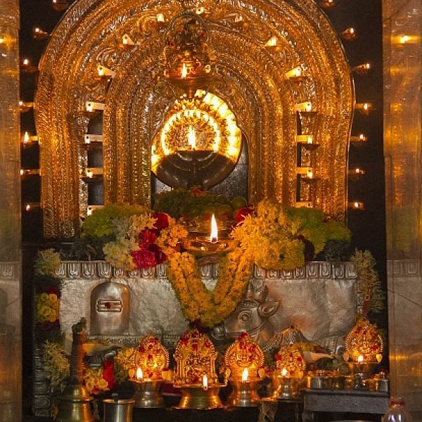 ``அன்னக்காவடி தர்மம் தாயே!’’ - கோரக்கர் சமாதியில் மருந்தாகும் அன்னம் ...