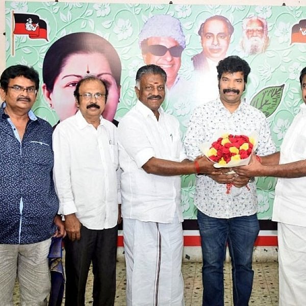 ``உங்க காமெடிலாம் சூப்பருங்கன்னார் ஓ.பி.எஸ்.!'' - அ.தி.மு.க-வில் ...