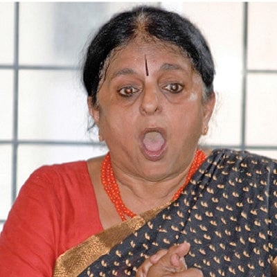 Aval Vikatan - 04 October 2016 - ஒரு ஊர்ல ஒரு ராஜா இருந்தாராம் ...