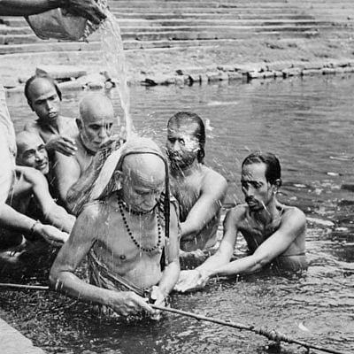 Sakthi Vikatan - 11 October 2016 - கயிலை... காலடி... காஞ்சி! - 12 ...