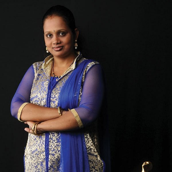 Aval Vikatan - 17 October 2017 - இசை தீபாவளி - “கத்துக்க நான் தயங்கவே ...