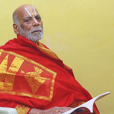 Sakthi Vikatan - 10 May 2016 - கற்றலே தவம்... எழுத்தே வேள்வி! | Prof. N ...