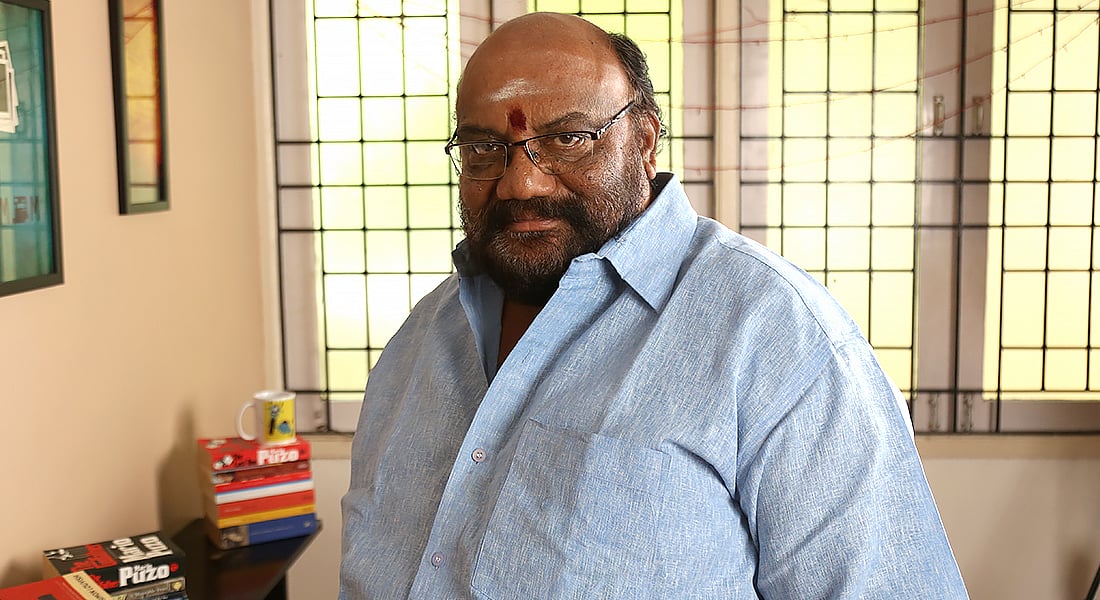 கனகா கையைப் பிடிச்சு இழுத்தவன் போறான் பாரு'னு சொன்னாங்க!" - சந்தான ...