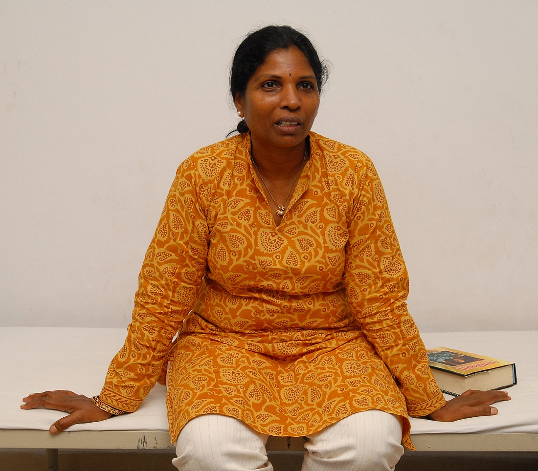 ``எவ்ளோ கஷ்டம்... ப்ச்... வருத்தம்தான் மிச்சம்!'' - சிவகாமி ஐ.ஏ.எஸ் ...