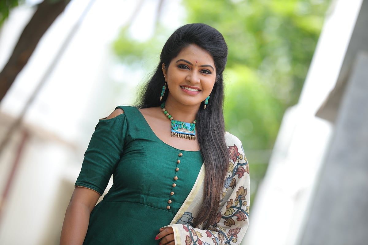 நடிகை ரக்‌ஷிதா லேட்டஸ்ட் ஸ்டில்ஸ் - serial actress rachitha latest ...
