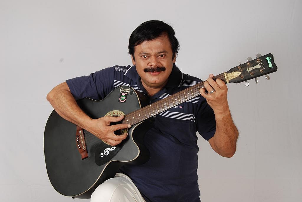 "பணம் இல்லாம பித்துப் பிடிச்சிருந்தப்பதான்... அந்த வரியைப் படிச்சேன் ...