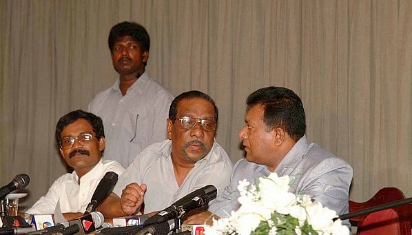 ராஜீவ் காந்தி படுகொலை: விடுதலைப்புலிகளின் தலைவர் பிரபாகரன் சொன்னது என்ன ...