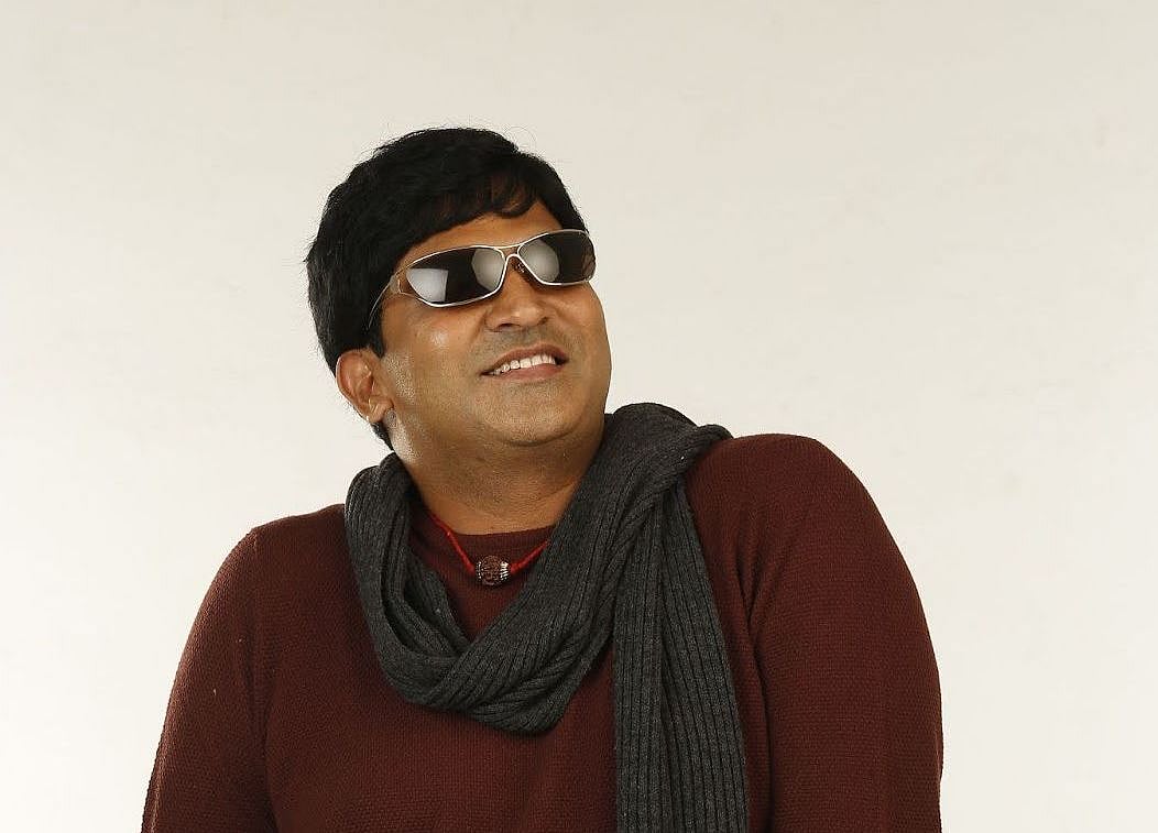 சீதக்காதி' ஆச்சர்யம்... `தளபதி' அதிசயம்!" வைபவ் அண்ணனின் விஜய் 64 ...