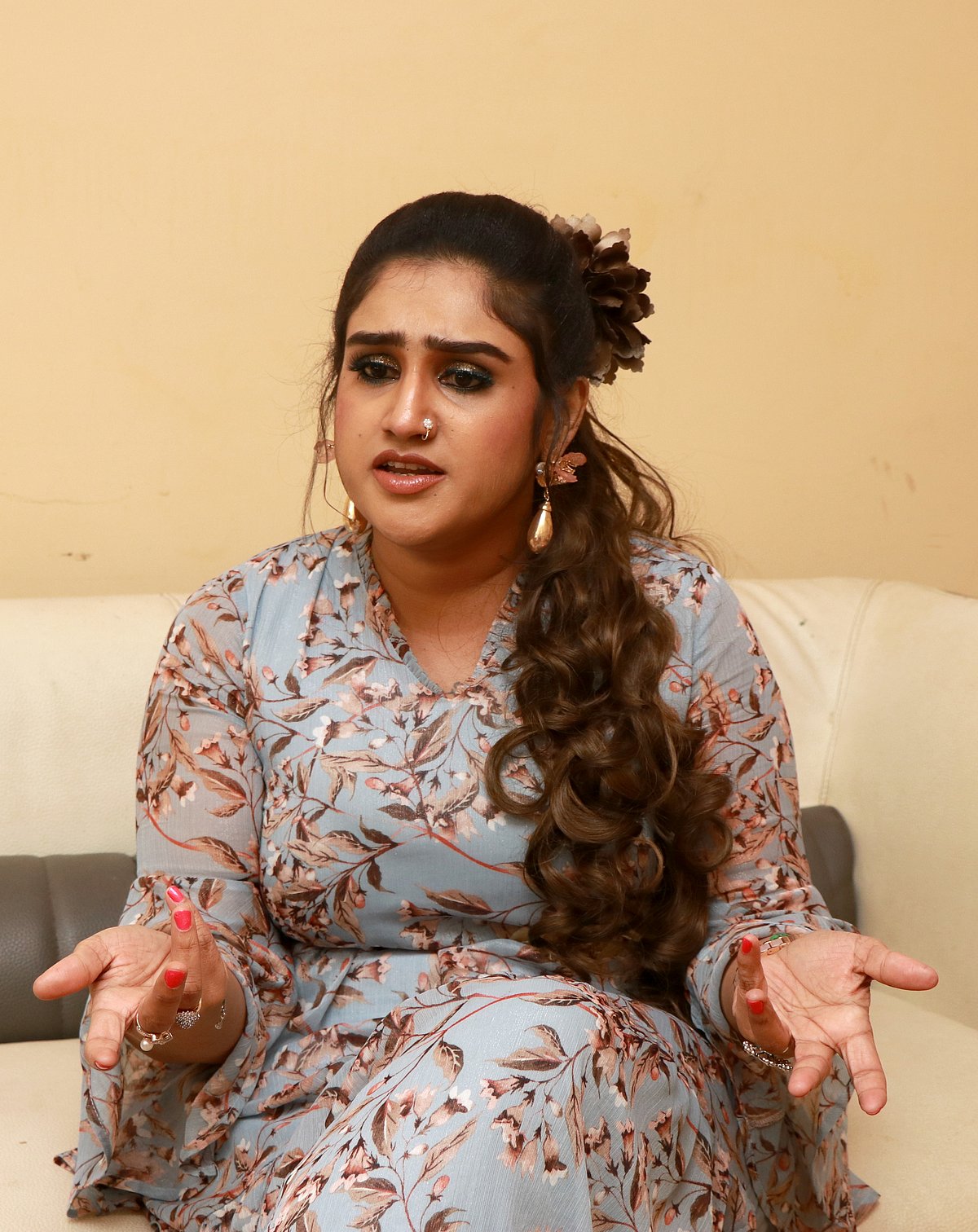 ``அந்த ஏக்கமும் தவிப்பும்தான் கோபமா வெடிக்குது!'' - மனம்விட்டுப் பேசும் ...