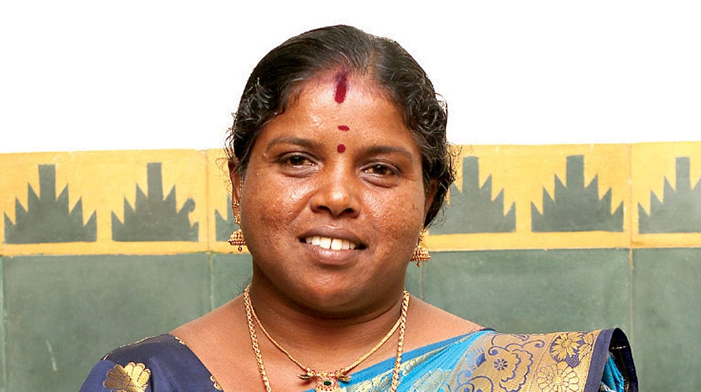 Ananda Vikatan - 26 February 2020 - “தோலும் சுத்தியலும் ஆணியும் பிடிச்ச ...