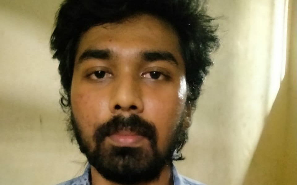 1,900 நிர்வாண படங்கள், 400 ஆபாச வீடியோக்கள்... 120 பெண்கள் - காசி ...