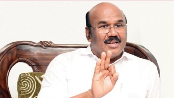 ``தனியாக வந்தாலும், அணியாக வந்தாலும் அதிமுக-வில் இடம் இல்லை" - முன்னாள் அமைச்சர் ஜெயக்குமார் ...