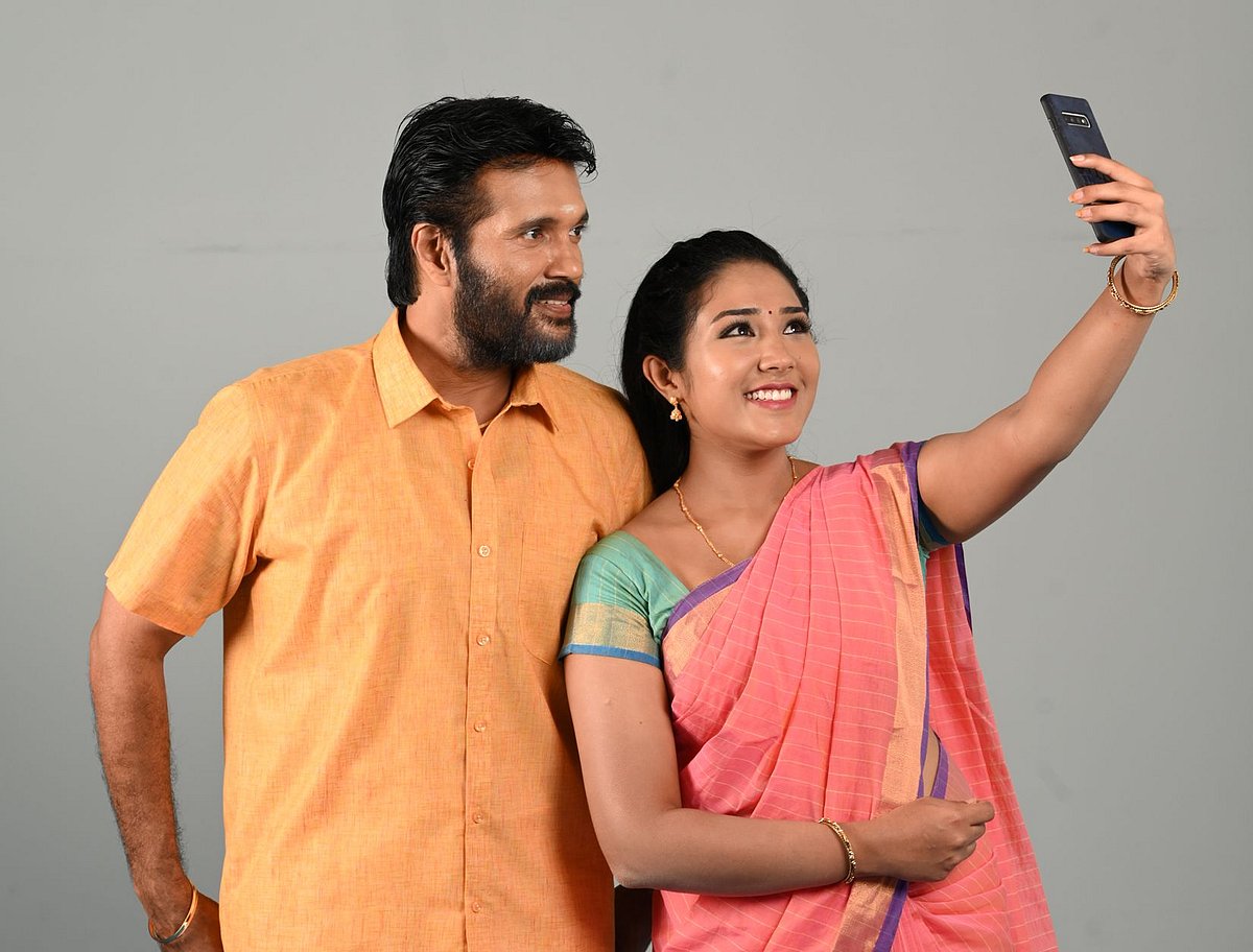 "சினிமாவைவிட்டு ஏன் சீரியலுக்கு வந்தேன்றதுக்குப் பெரிய காரணம் இருக்கு ...