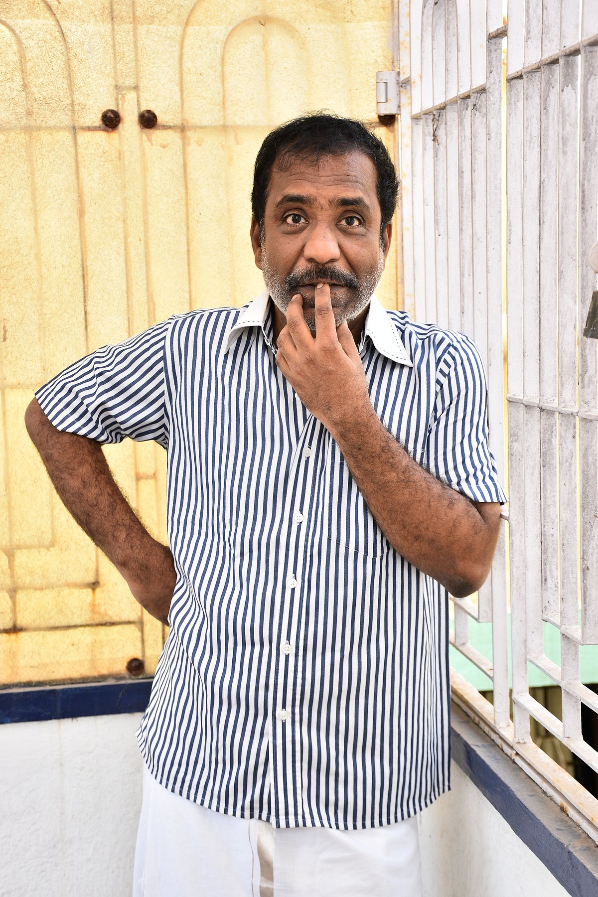 அப்பாவி, வெகுளி, நக்கல்... காமெடி, சென்டிமென்ட்..! - சார்லி எனும் உன்னத ...